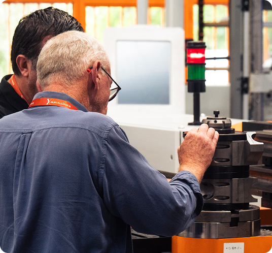 Tube bending machines : automatic CNC tube benders Numalliance